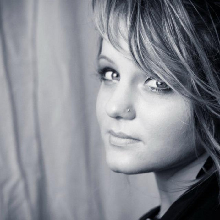 Change EP | Courtney Russell