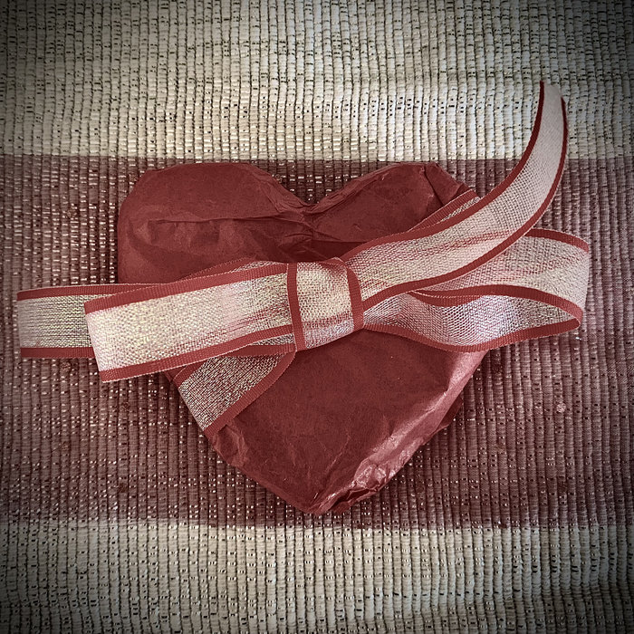 All wrapped up | Susy Wall