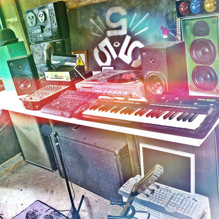 BEATS TAPE | ANALOGLUE | DECENTRUM RECORDS