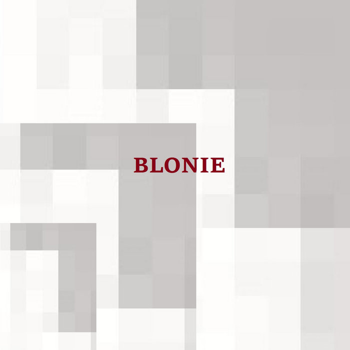 Differentcore | blonie
