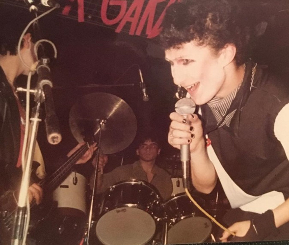 SUBMISSION - LIVE AT THE ROCK GARDEN LONDON 24-05-1980 - Supporting ...