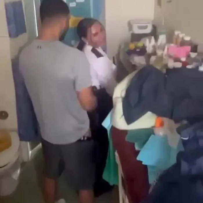 {linda de sousa abreu video streaming} Female Prison Officer SEX HMP ...