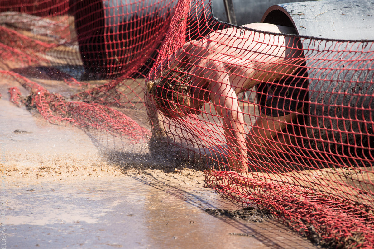 Crawling Through a Pipe | Missing Puddings