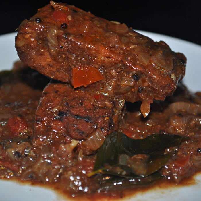 Solai Kitchen Chicken Kuzhambu Recipe | Rebeckarme | ricangalesri