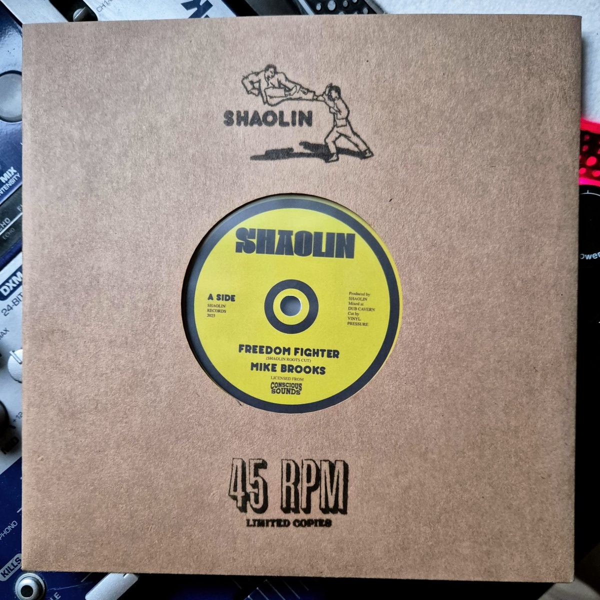 Mike Brooks - Freedom Fighter (Limited 7" Polyvinyl) (Shaolin Version ...