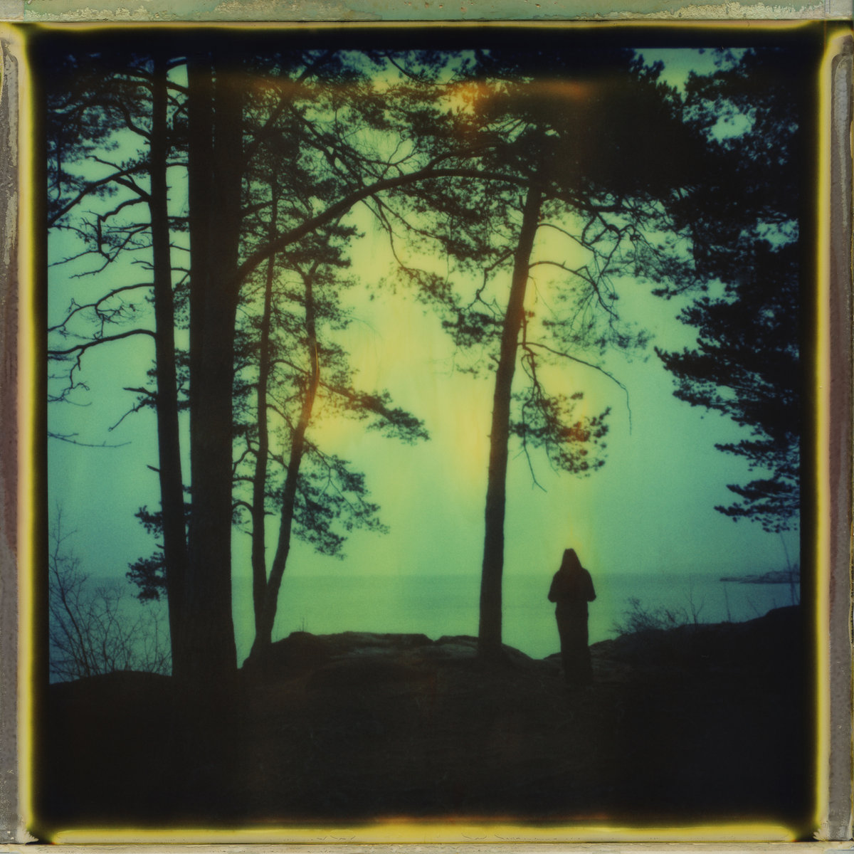 Apricity B sides & Versions | Aukai