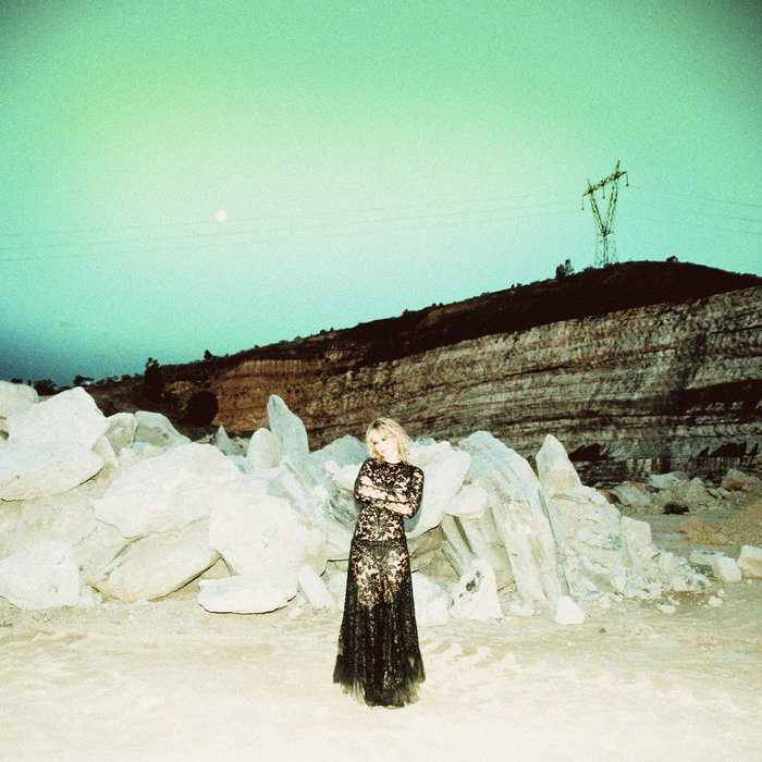 DYNAMITE ~* | annie hamilton