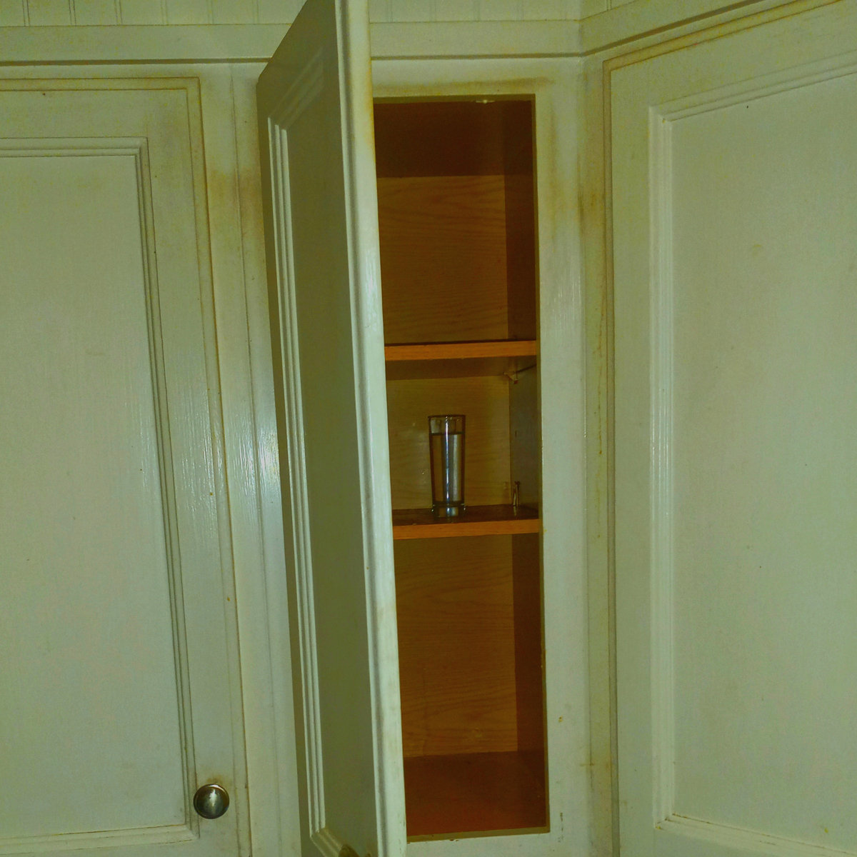 cabinet | Andrew Vernon