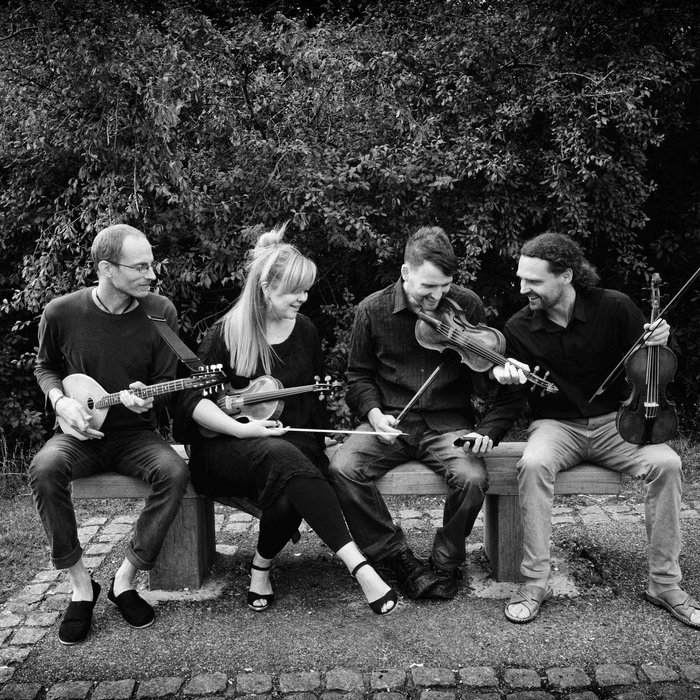 Reynardine - feat. Alice Zawadzki | The Twisted Twenty