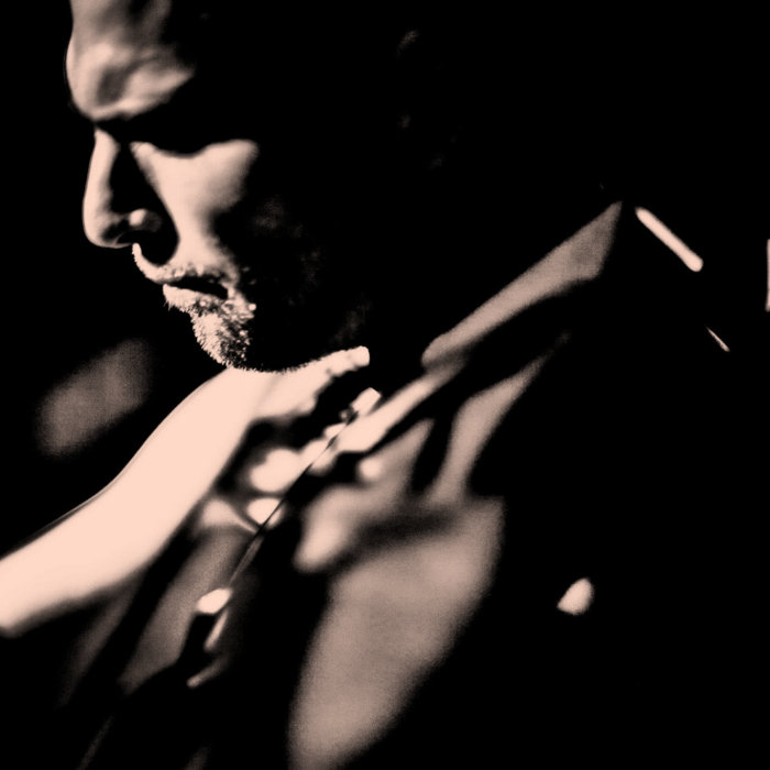 Violance | Thomas Beckman