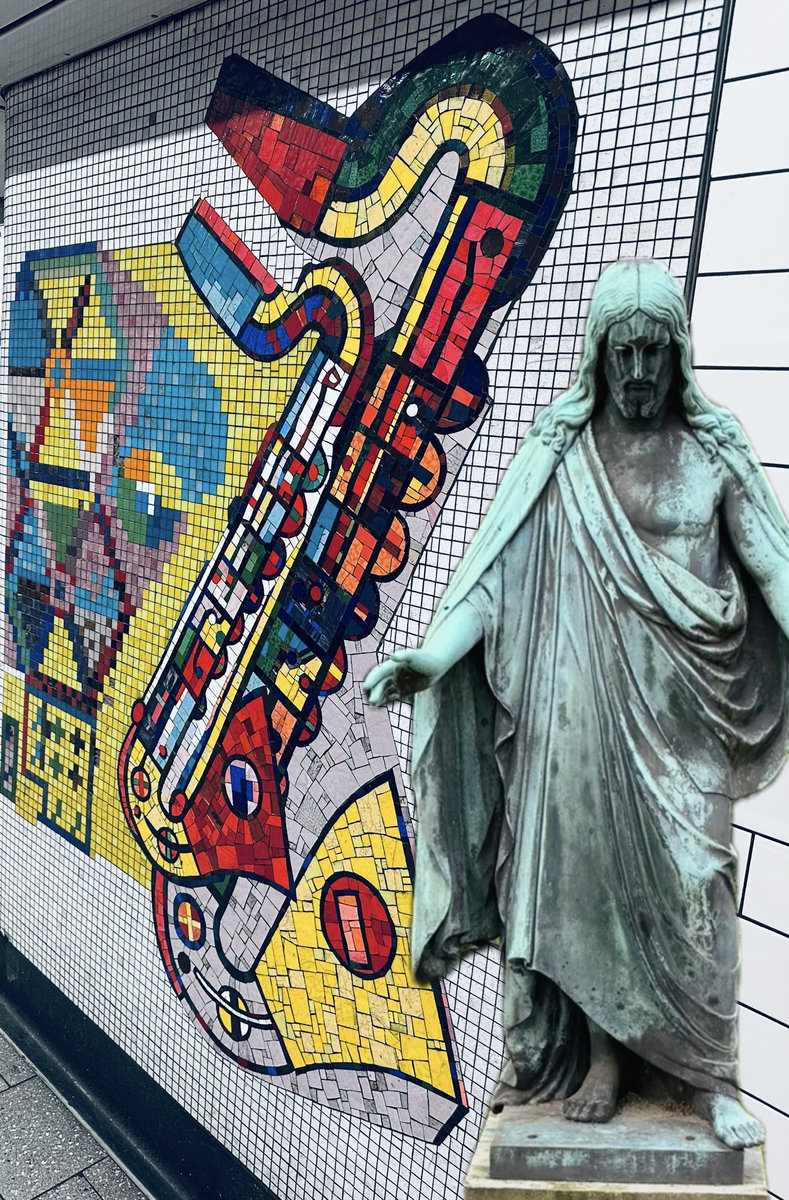 queuing is not a city | inside vices