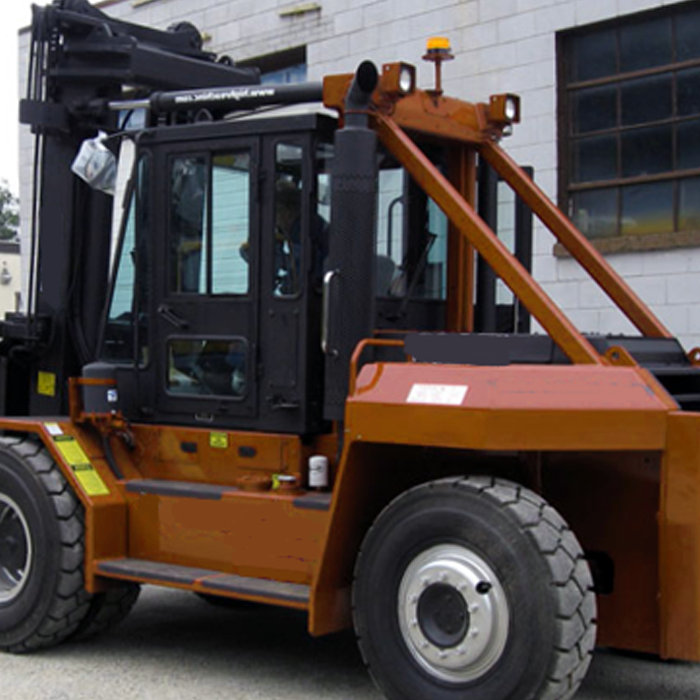 Versalift Forklift | atlas.rigging.Barret