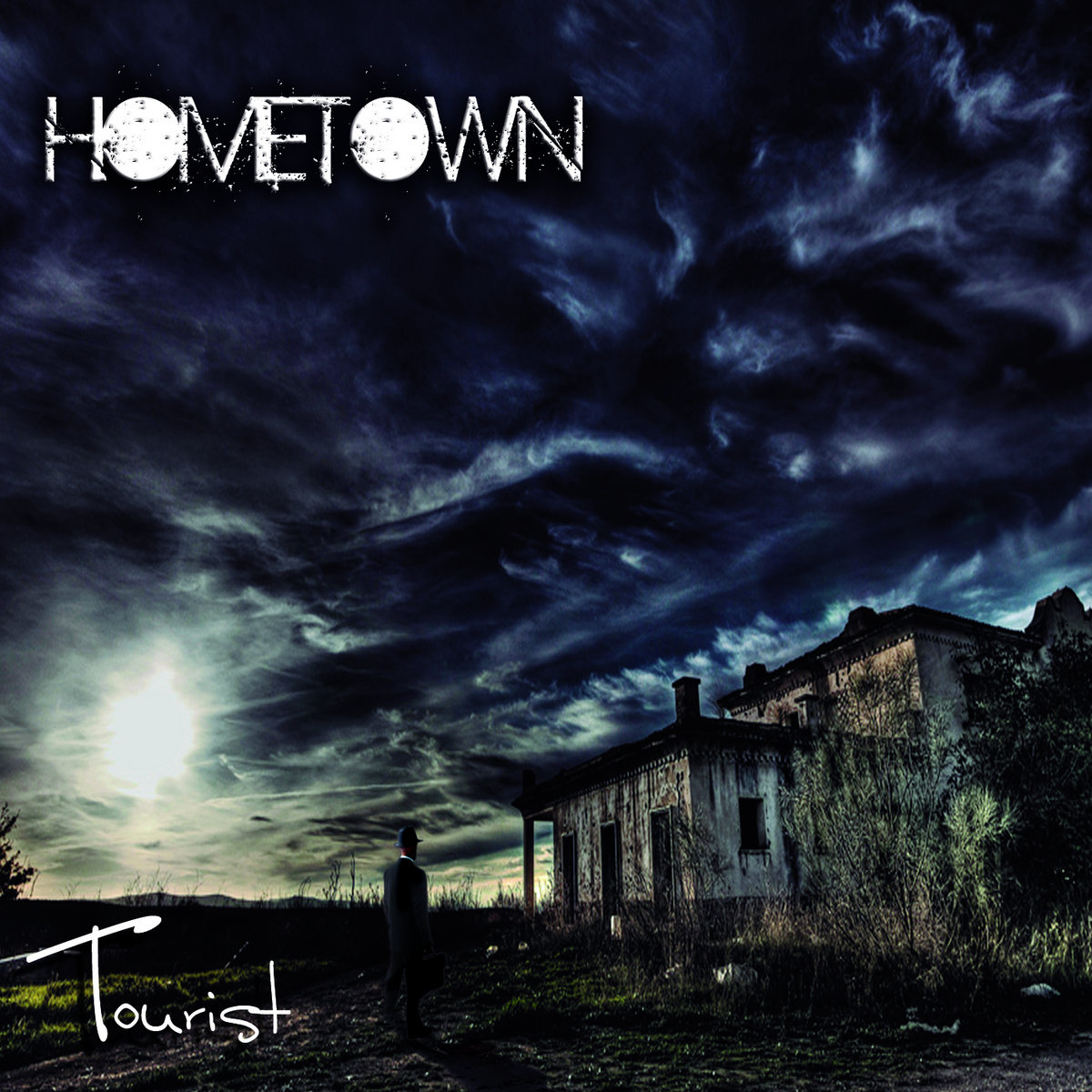 Tourist | Hometown | Hometown Official