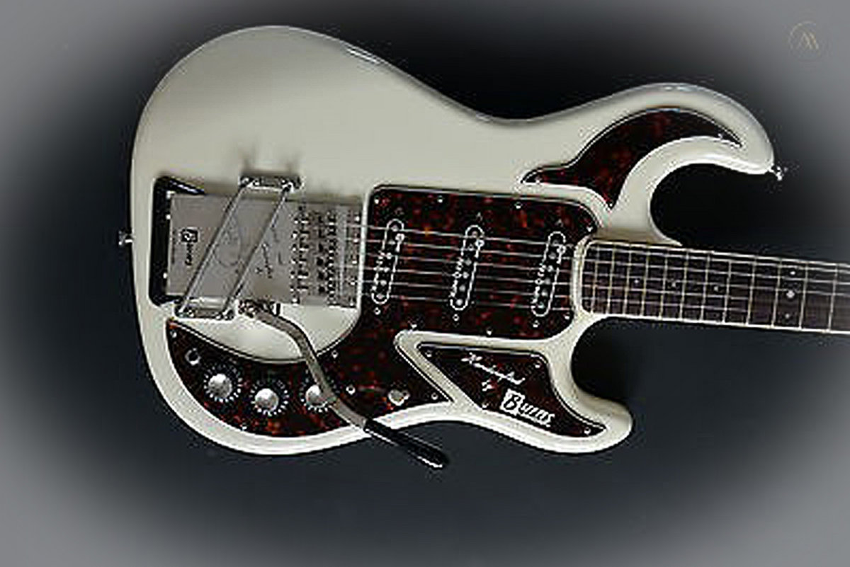 Guitar Tree | Garth Jones