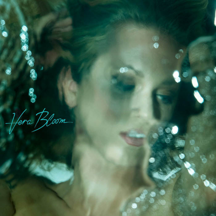 Vera Bloom | Vera Bloom