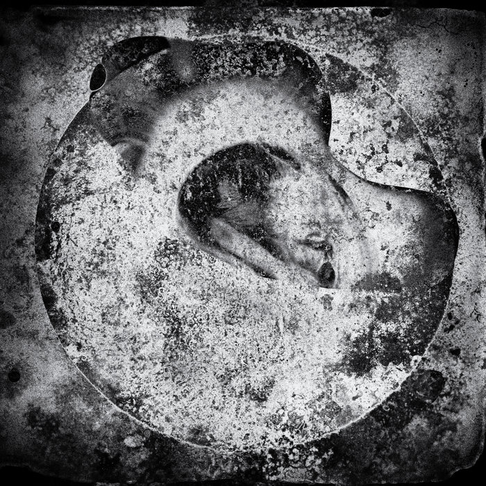 nine | Selenium Dust Particle