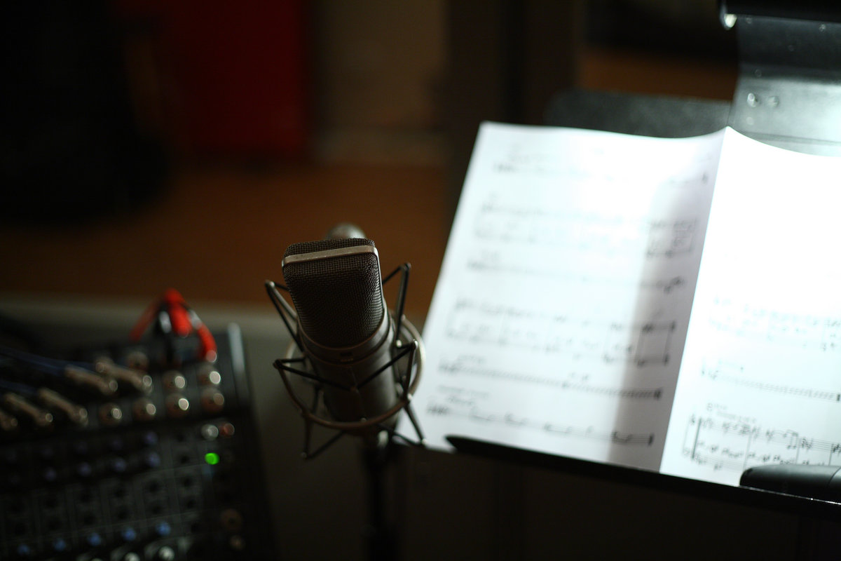 Home Studio Sessions | Russell Kirk