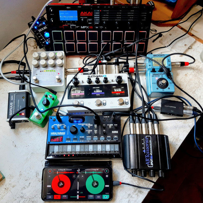 Live Experiments Vol.4 | Wave Debb