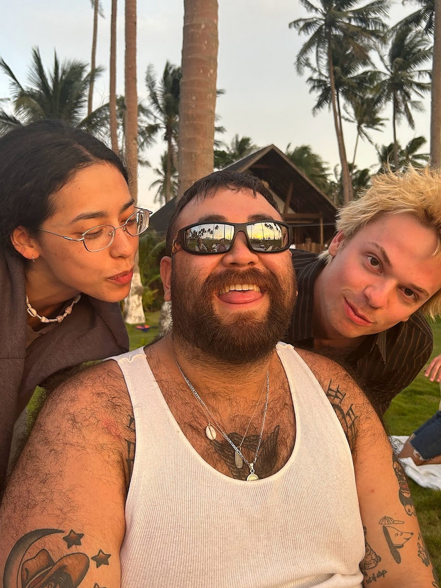 I want ben bondy & dogs. | hey arnold