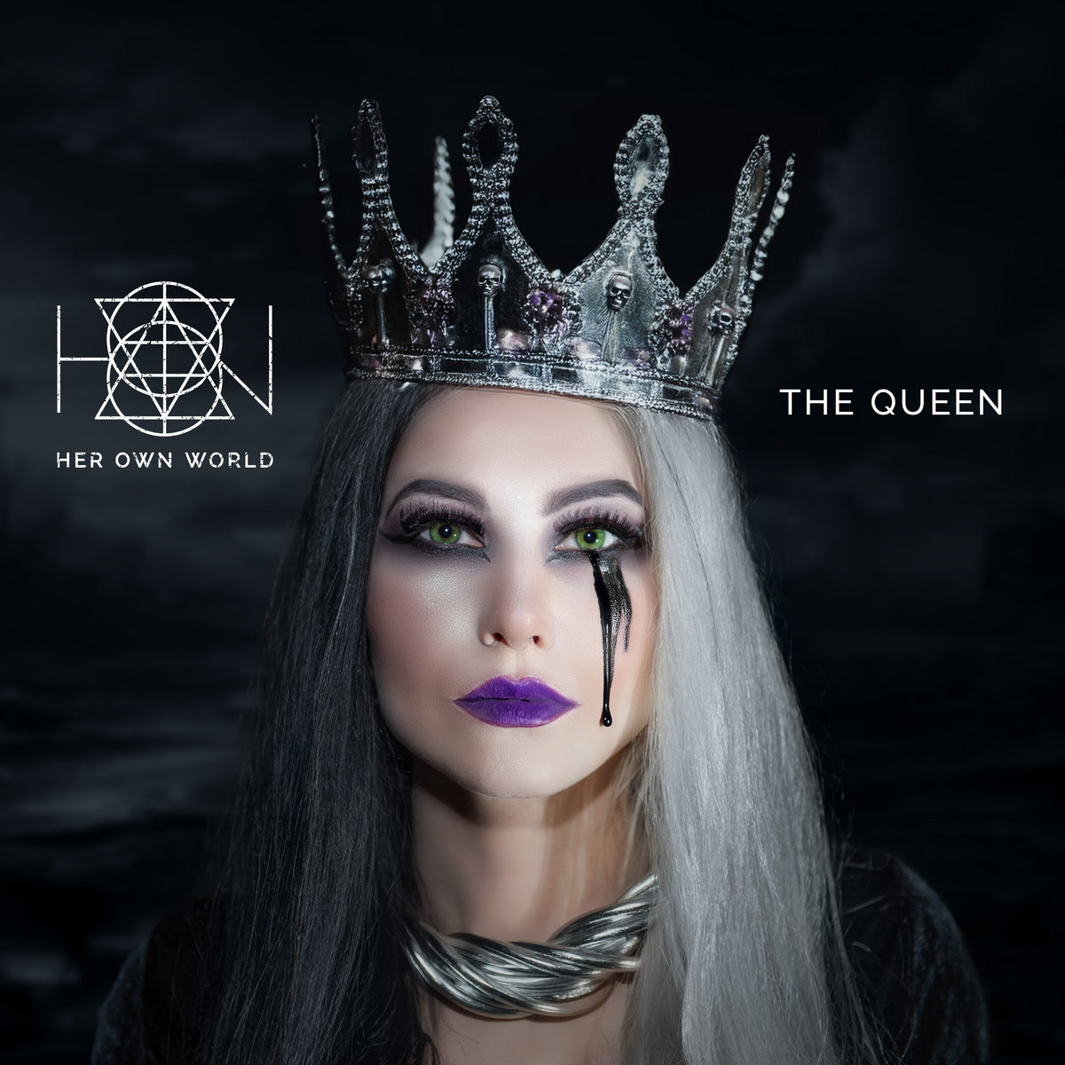 The Queen | HER OWN WORLD