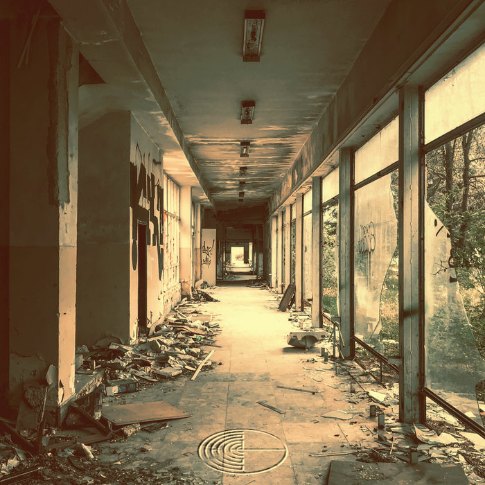 Post Apocalyptic Liminal Spaces | QuasaR