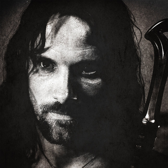 Un Mystérieux Rôdeur | TTKXNDR