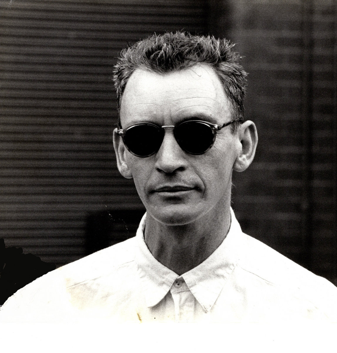 Live in the 90's | Graham Roy Barker