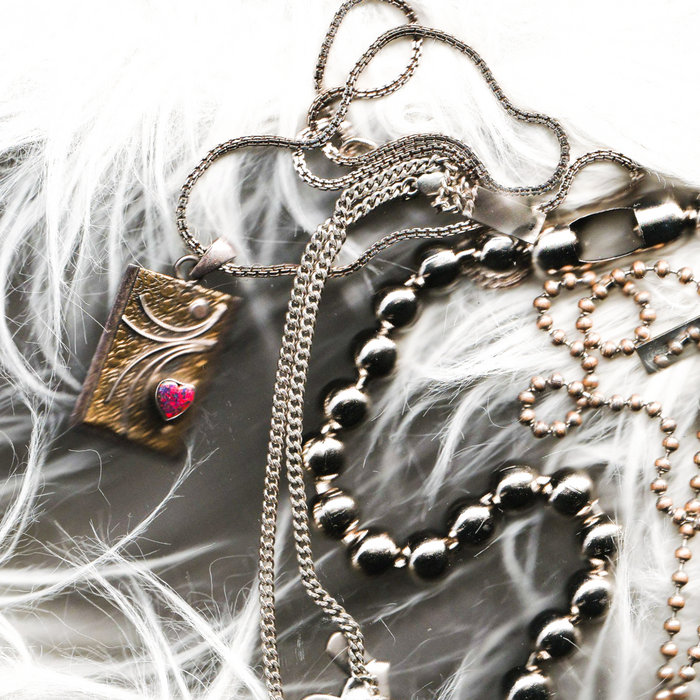 Blew (EP) | HUSSY (uk)