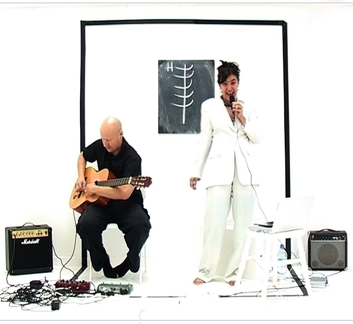 Bouche Bee (duo) | bouche bée