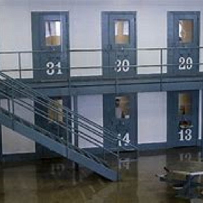 12 | prisoner no 521 | model inmate planning