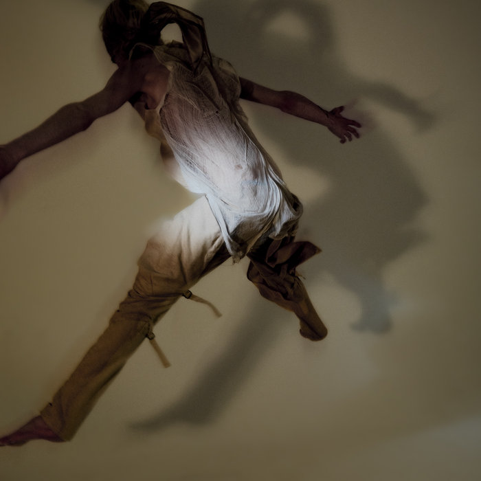 EARTHLY DELIGHTS -single | VASCHA