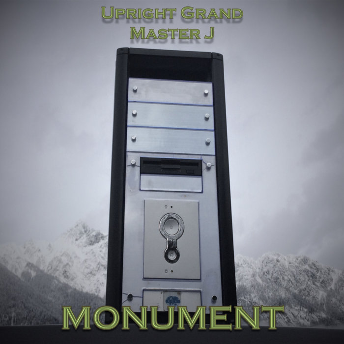 MONUMENT | Upright Grand Master J