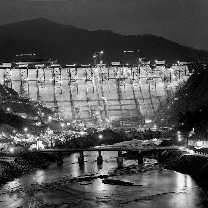 Electric Valley | Dialectic Sines