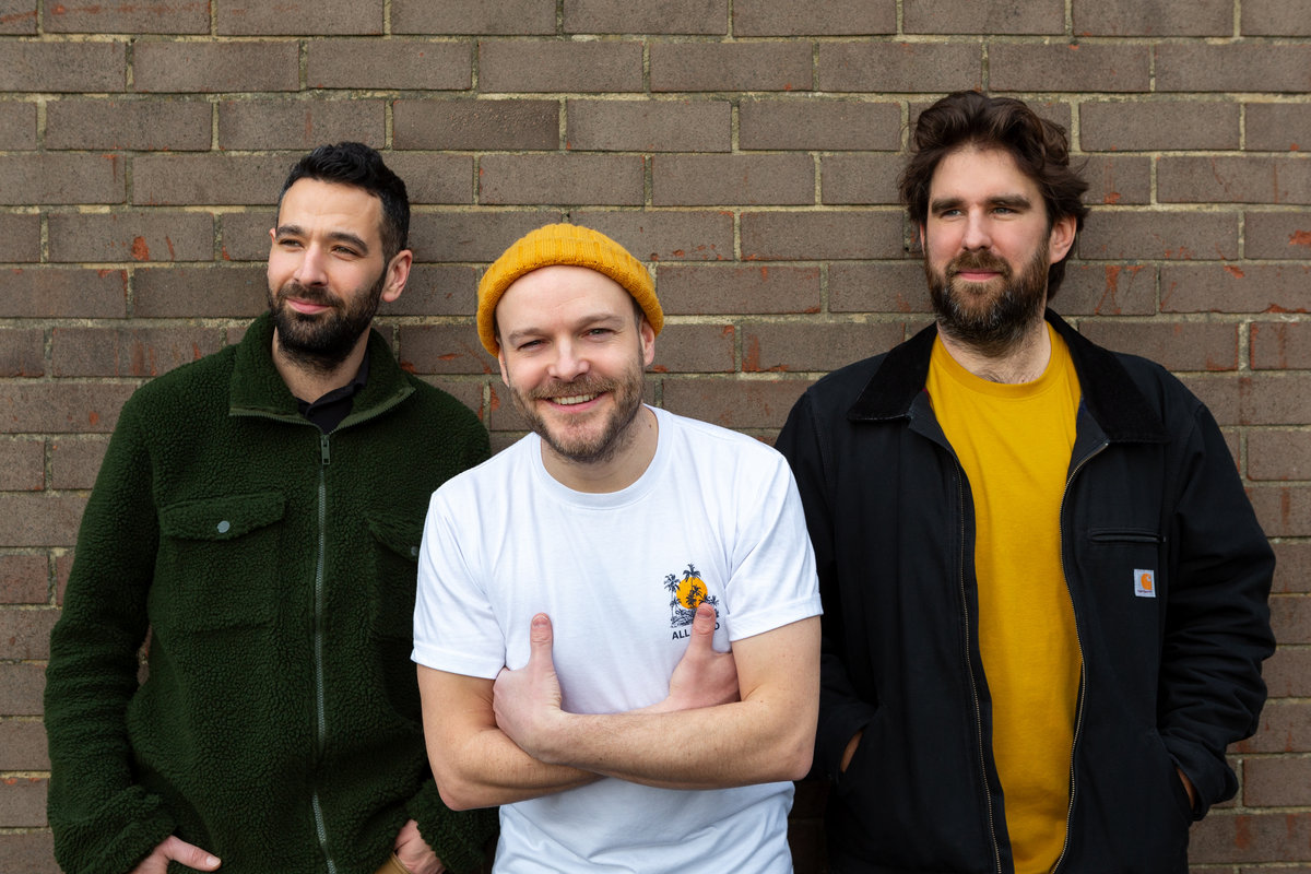 Live @ Vibrations Studios | EASY STRIDE BAND