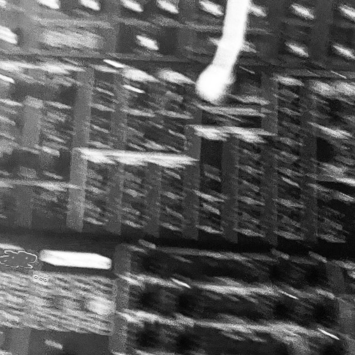 Irgendwo Hinter Der Tür | ABFALL | Adam Usi