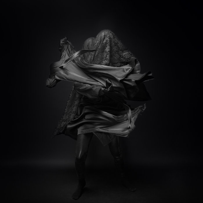 THE MOMENT OF ECLIPSE | Primitive Knot