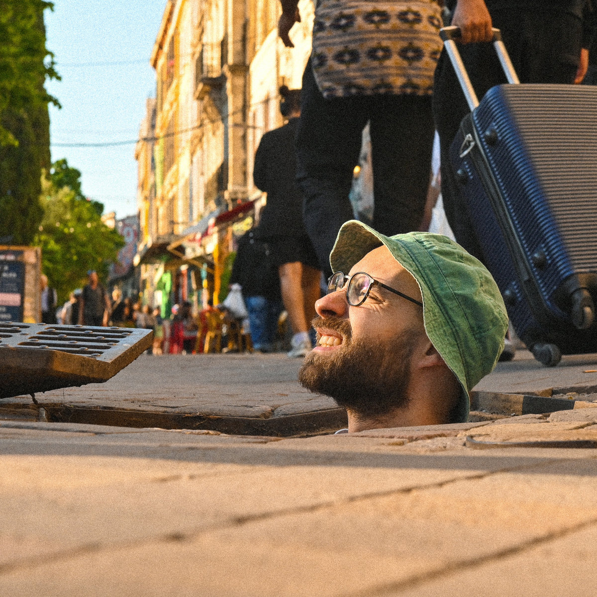 What are you doing here ? | Bloom Bat