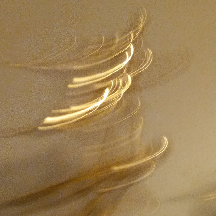 OLD MICROWAVE / VIOLET. | viaspace.