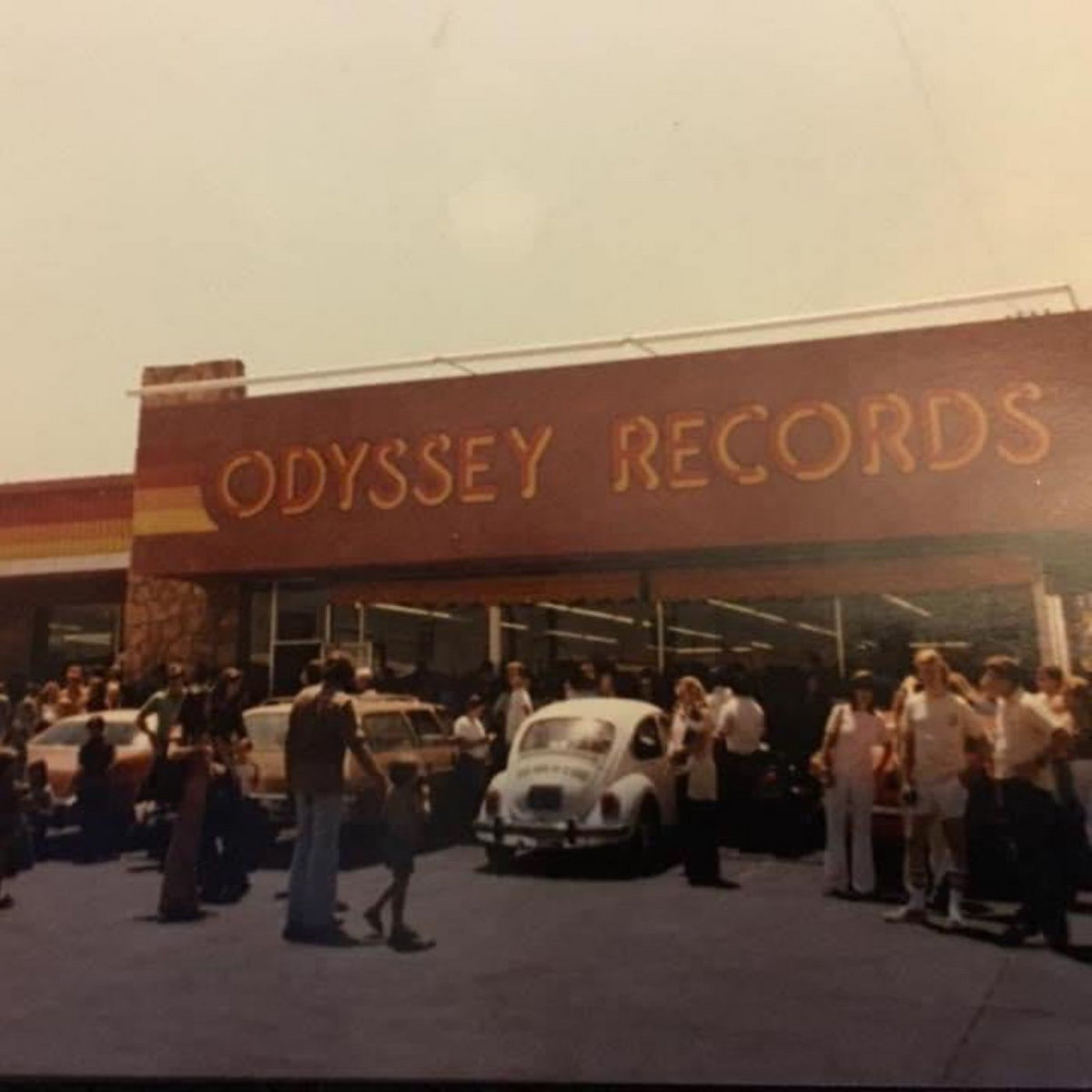 The Odyssey Records EP live at The Derby in Los Feliz | Cosmo Topper