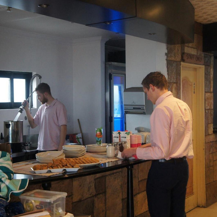 Evil Uncle Ian | oolong T | Oolong T