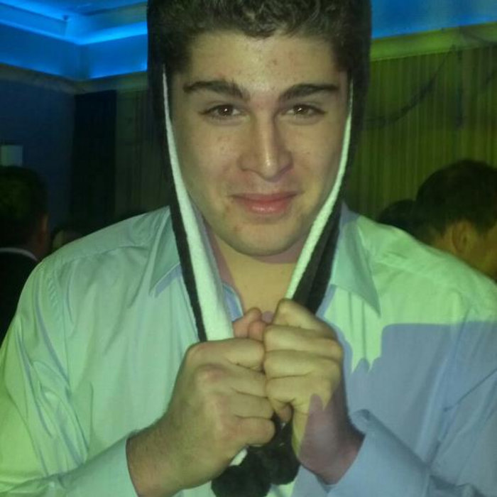 Shat Brown | Shat clown