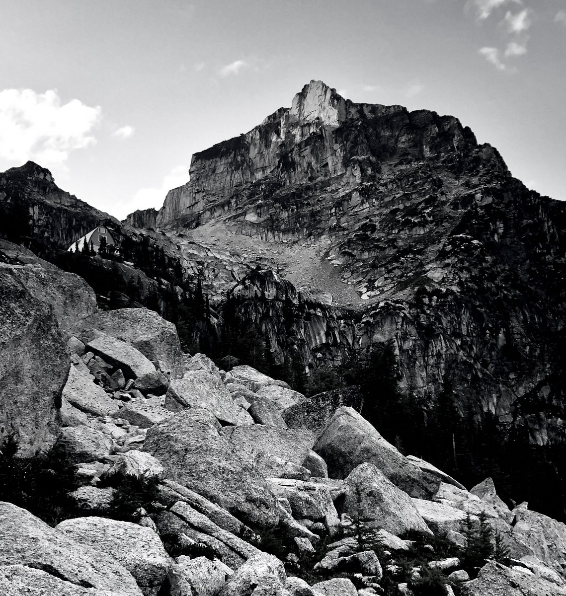 A Door in the Mountain | Caradhras