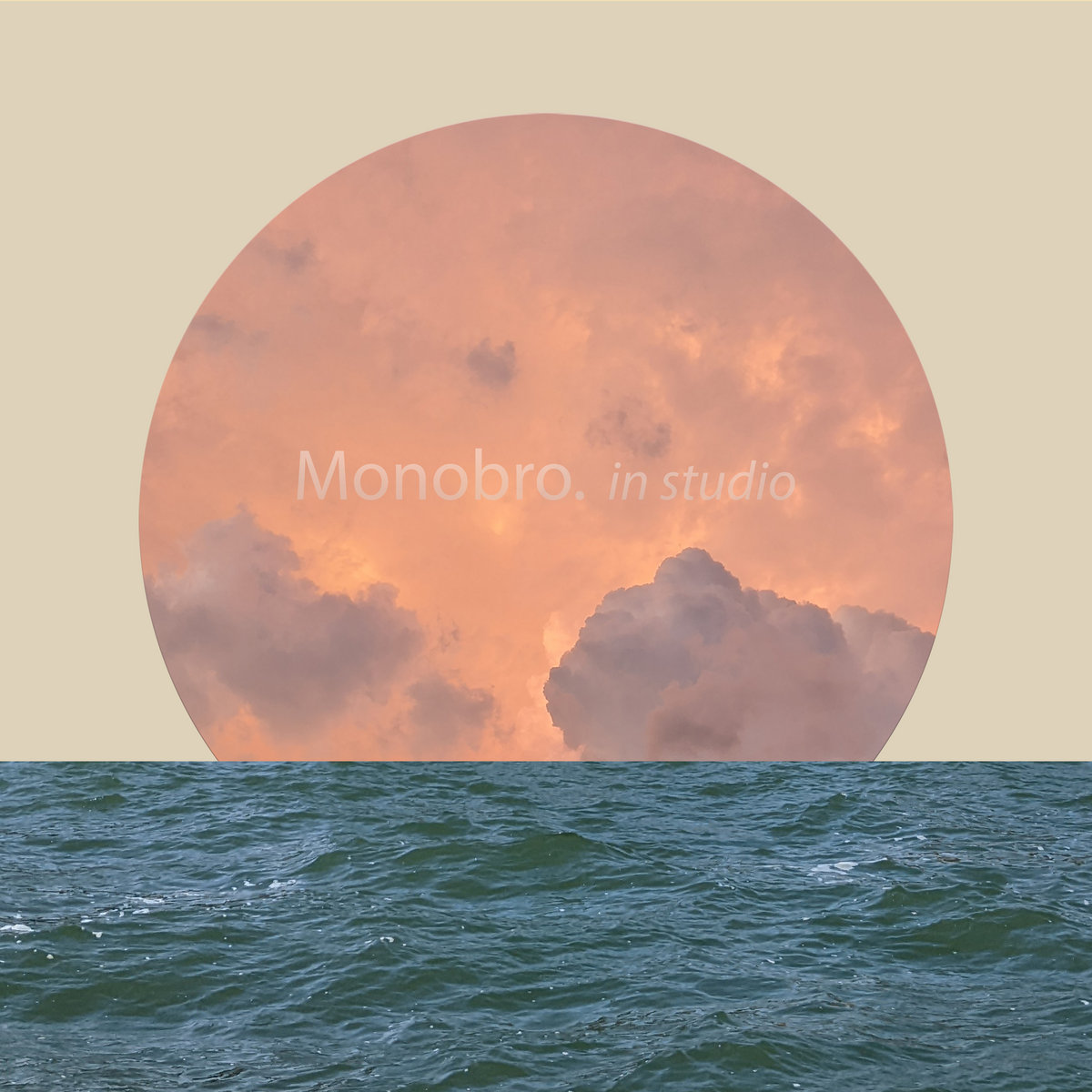 In studio | Monobro.