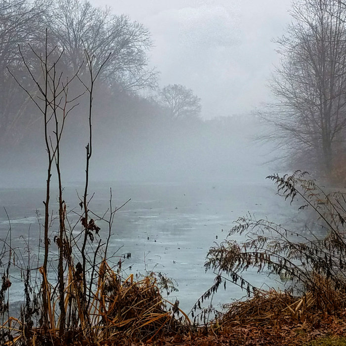 the sound of the lake at round valley | David Beardsley