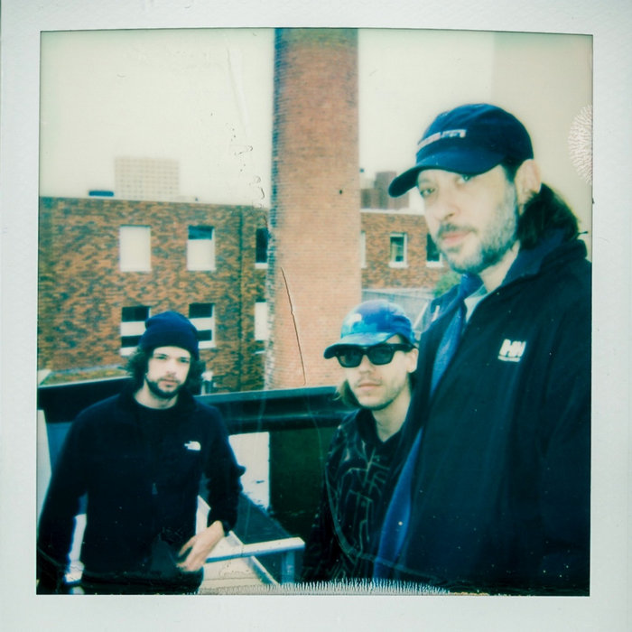 Made sum beats on tour in a Hamburg airbnb | jazzbois | Blunt Shelter ...