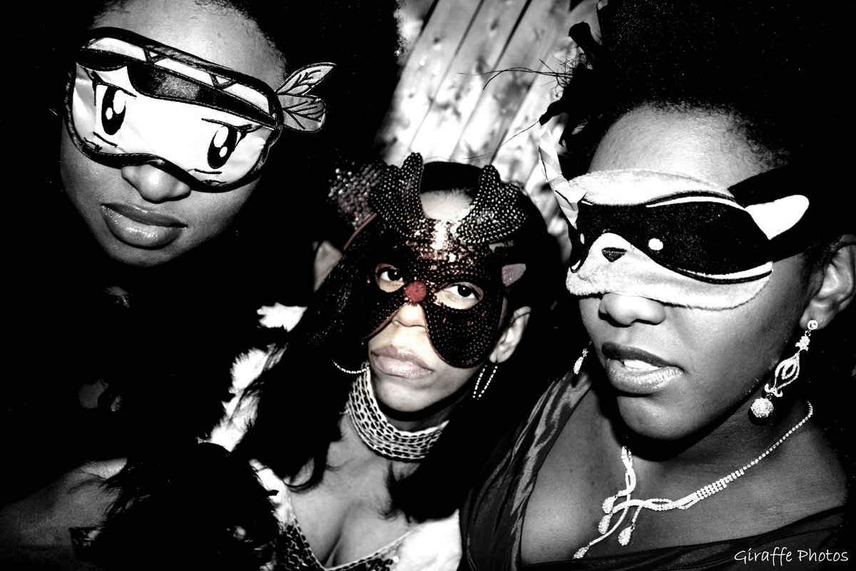 Camel Toes & Dildos | GNU