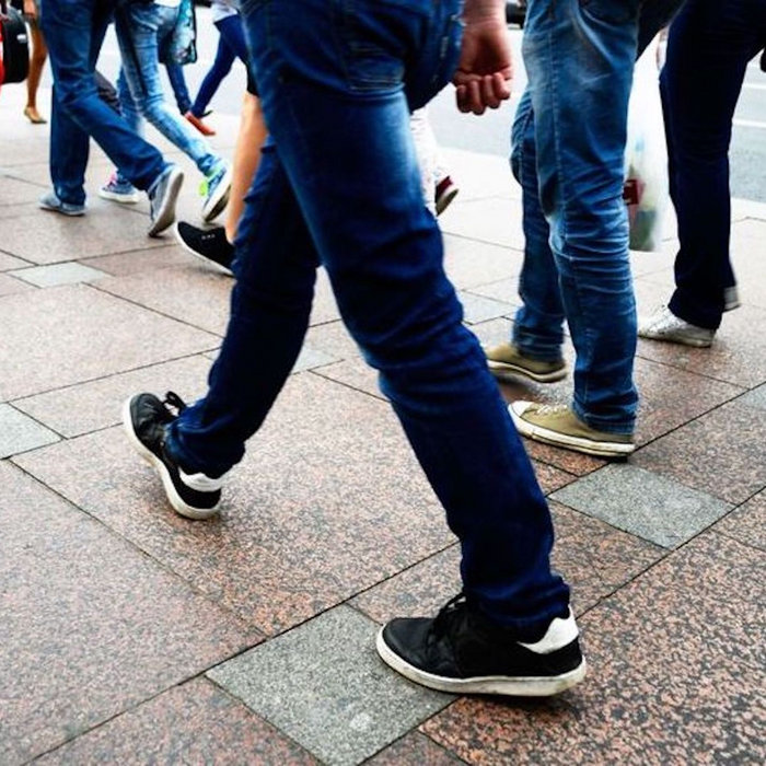 Walk On By | Doug Barr & the Blast