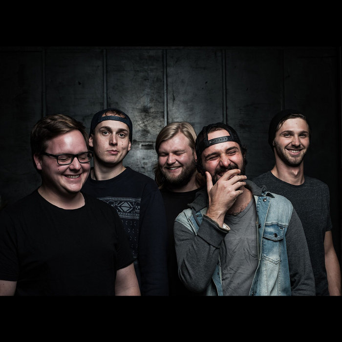 Strains In A Hollow Man Columbian Necktie