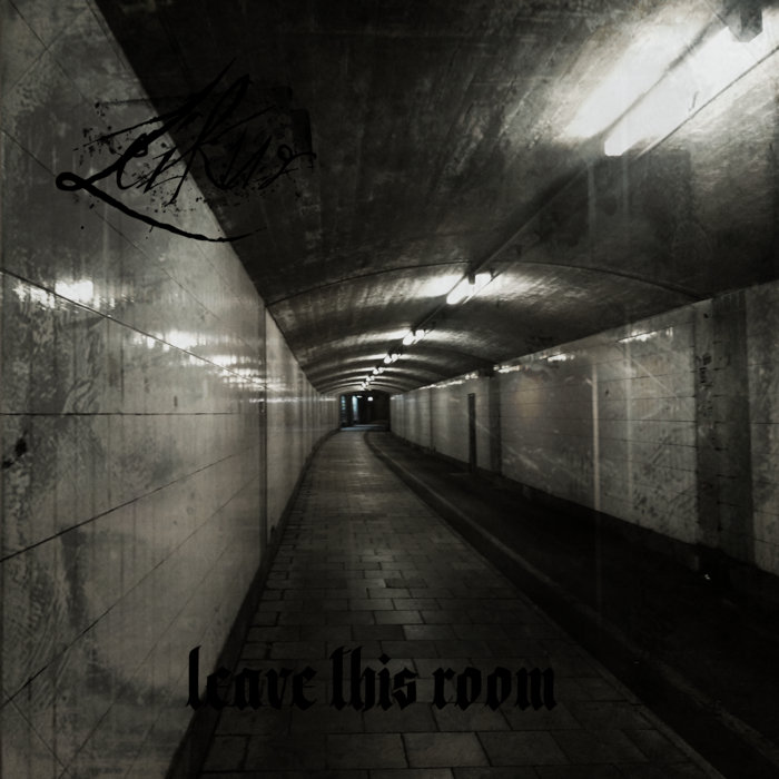 Leave this room | Leikur