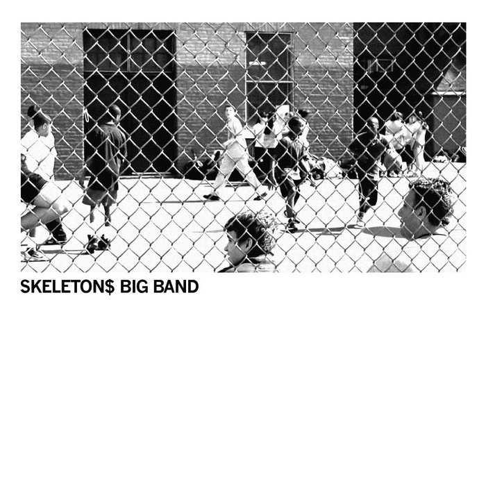 The Bus | Skeletons | SHINKOYO / ARTIST POOL